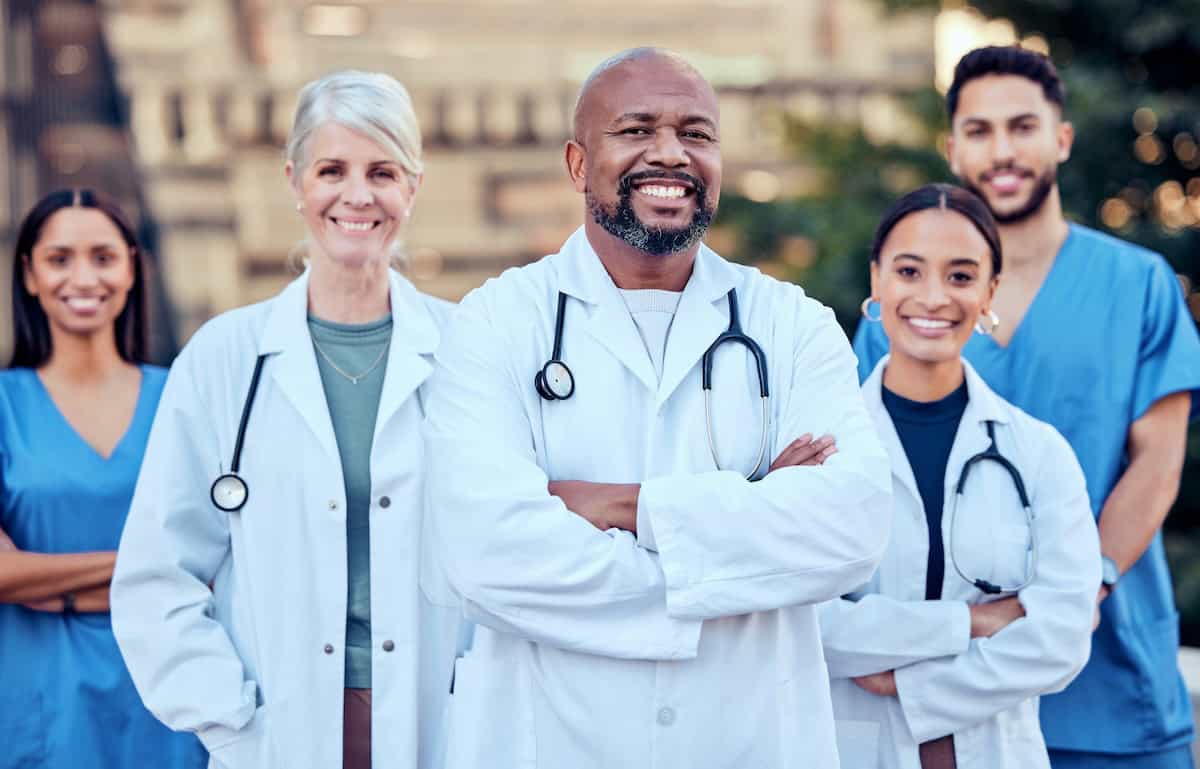 Career Coaching for Doctors | AdvanceMed